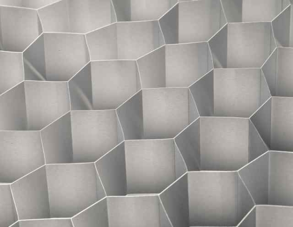 Aluminium honeycomb core in BCP composite panels